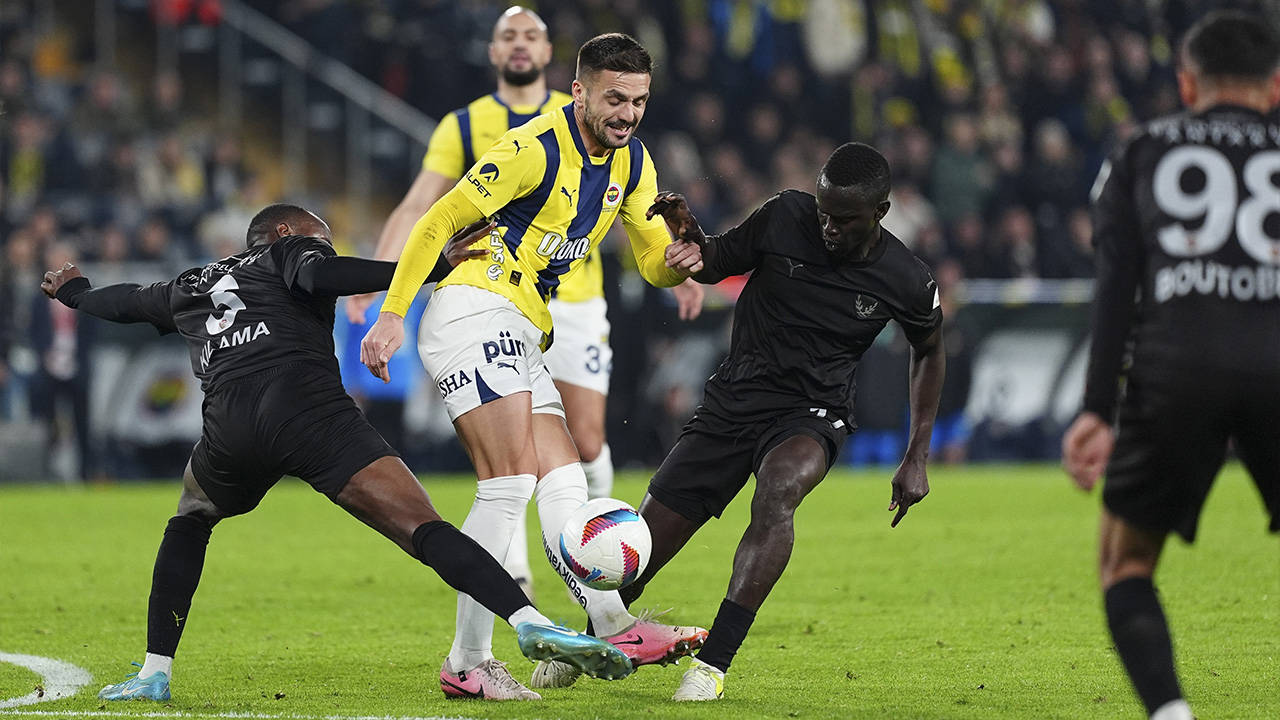 Atakaş Hatayspor - Fenerbahçe maçı (Justin TV, Selçuk Sports ...